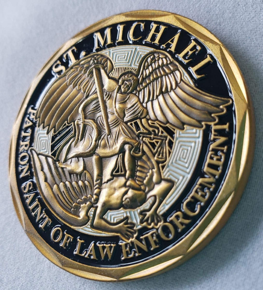Challenge Coin St. Michael – www.wesoldistribution.com